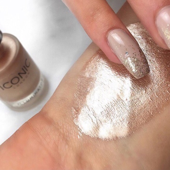 ICONIC London | Makeup | Iconic London Illuminator Highlighting Drops ...